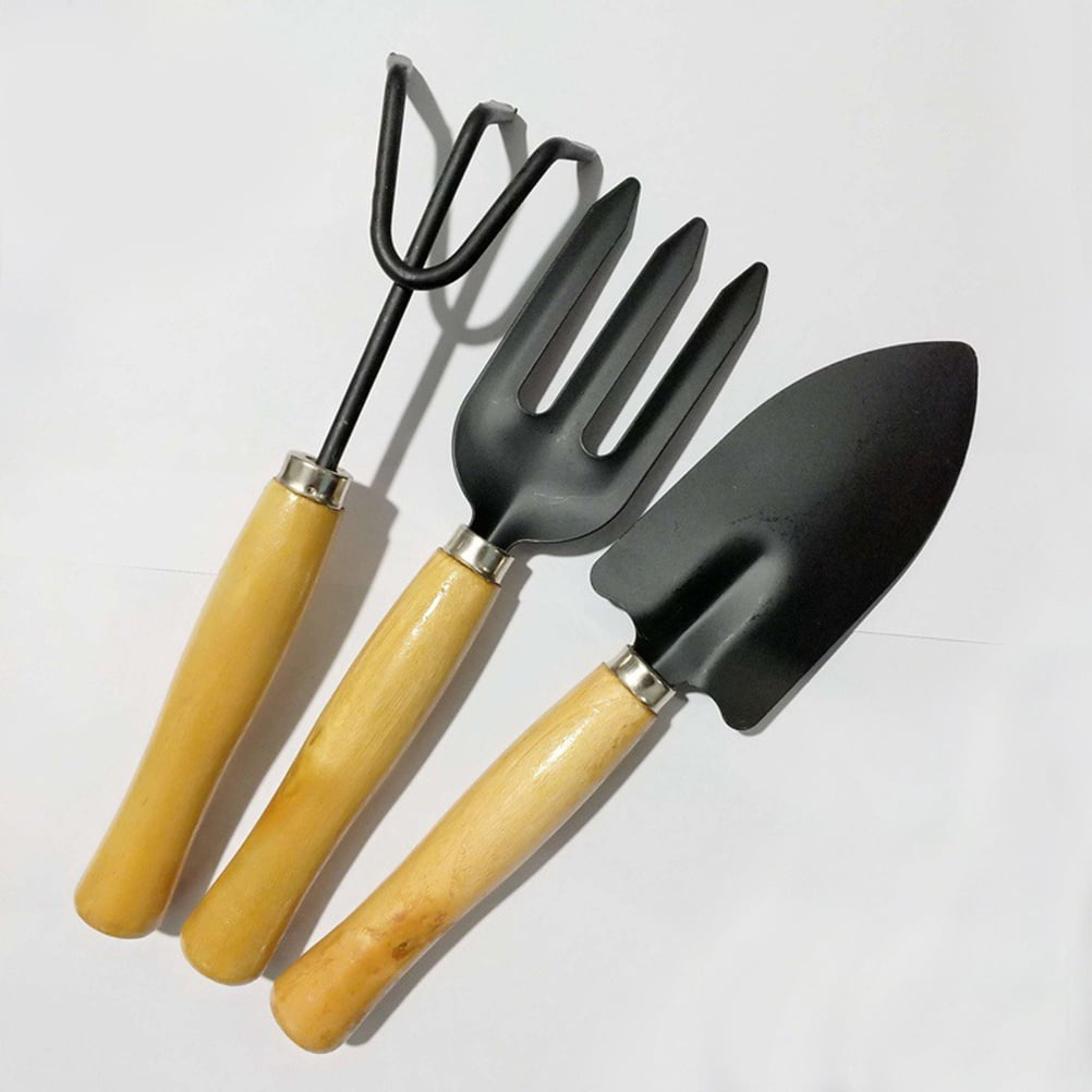 Worgeous Gardening Rake for Lawn and Shrub with Excellent Grip Made by ...