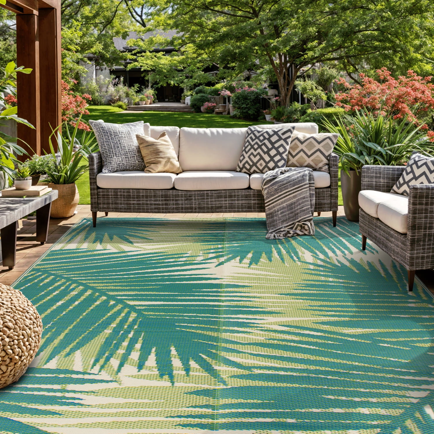 World Rug Gallery Floral Tropical Reversible Plastic Indoor and Outdoor ...