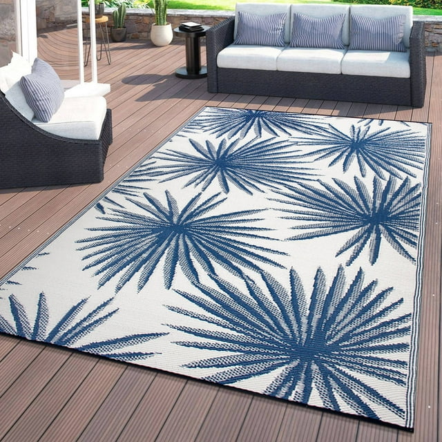World Rug Gallery Floral Tropical Reversible Recycled Plastic Outdoor ...