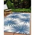 World Rug Gallery Floral Tropical Reversible Recycled Plastic Outdoor ...