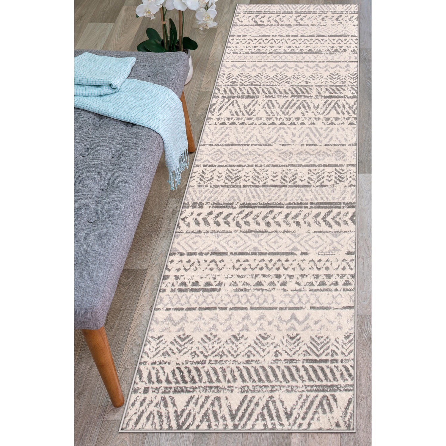 World Rug Gallery Geometric Distressed Bohemian Gray 2' x 7' Runner Rug ...