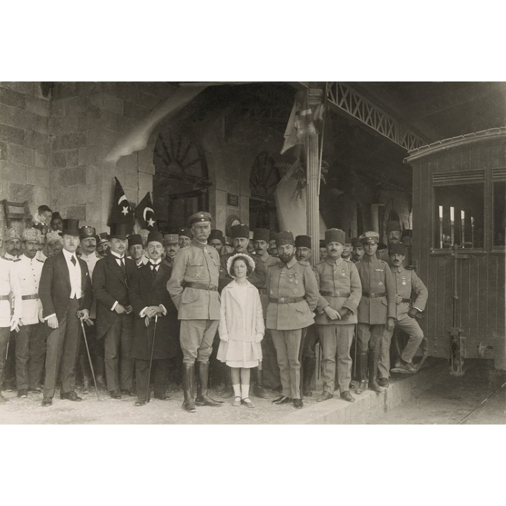 World War 1 In The Middle East. German General Erich Von Falkenhayn ...