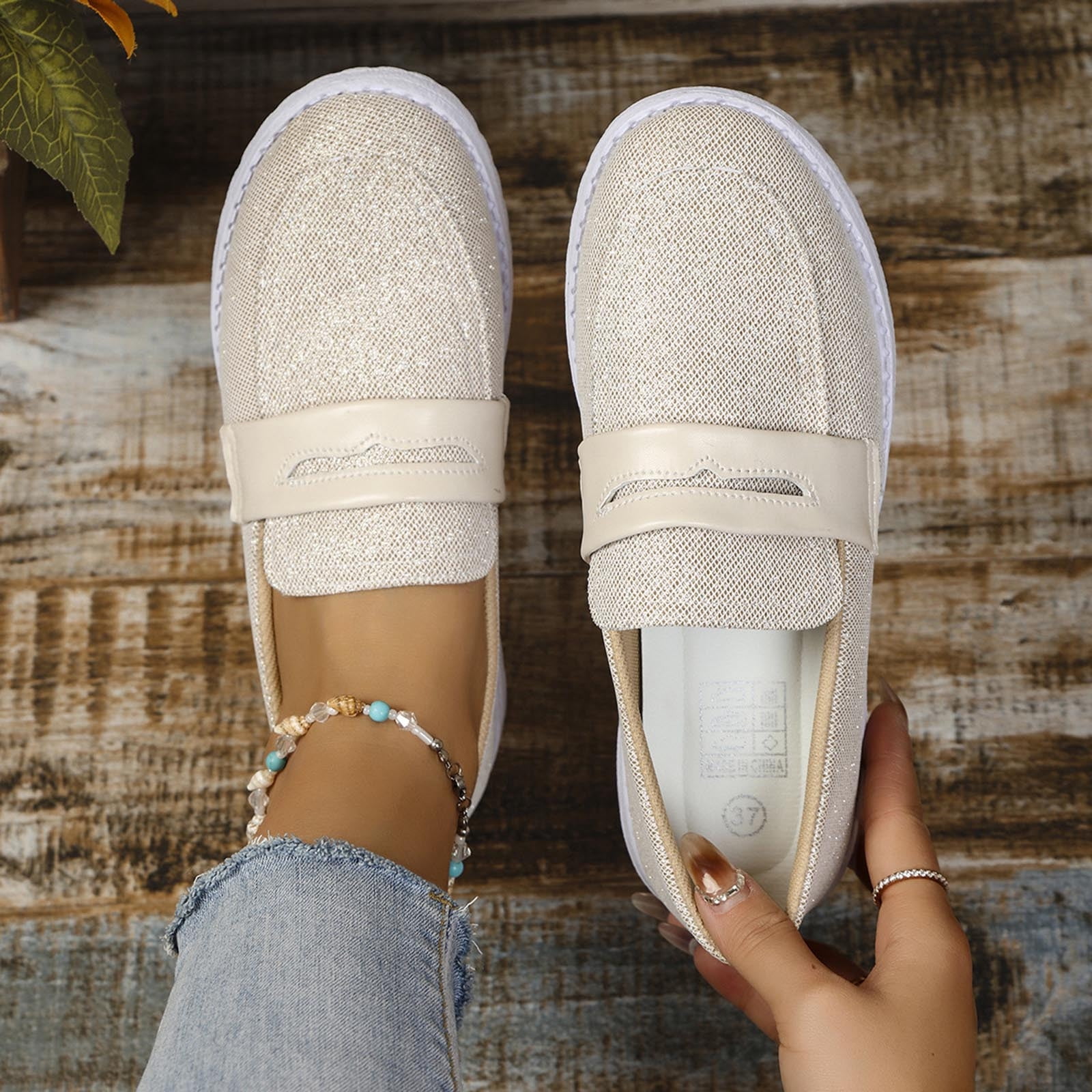 Wowcloth Women's Fashion Casual Round Toe Slip-On Shoes – Comfortable ...