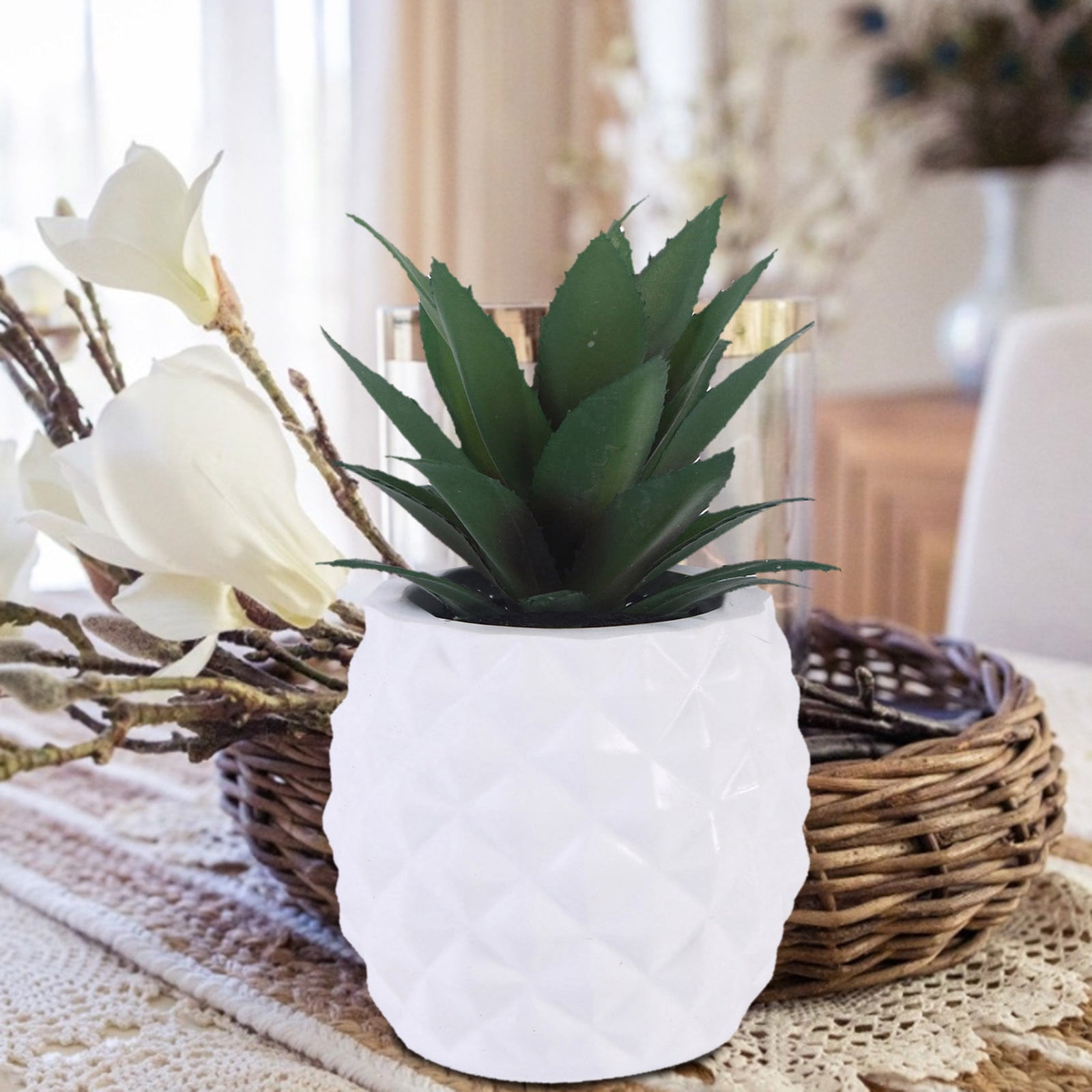 Wozhidaoke Plant Pots Resin Decoration Pineapple Plant Green Plant ...