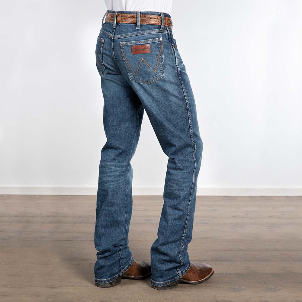 Wrangler Men's Retro 77Mwz Whitley Medium Wash Slim Bootcut Stretch Denim Jeans - 112353227 30W ...