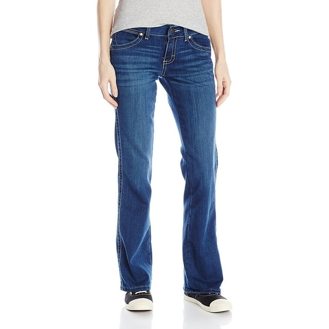 Wrangler Womens Premium Patch Sadie Sits At Hip Boot Cut Jean Medium