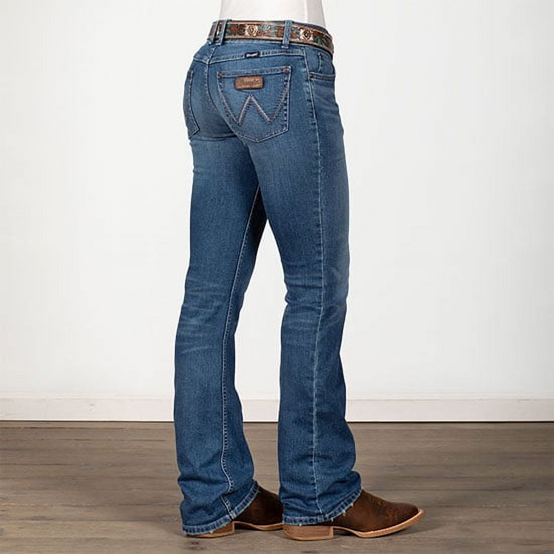 Wrangler Women's Retro Sadie Medium Wash Low Rise Stretch Bootcut Jeans - 112338906 28W x 36L ...