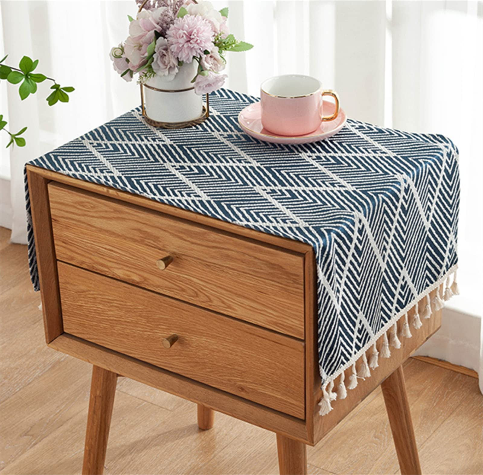 Wuluwala Simple Bedside Table Tassel Cover Cloth, Nightstand Tablecloth ...