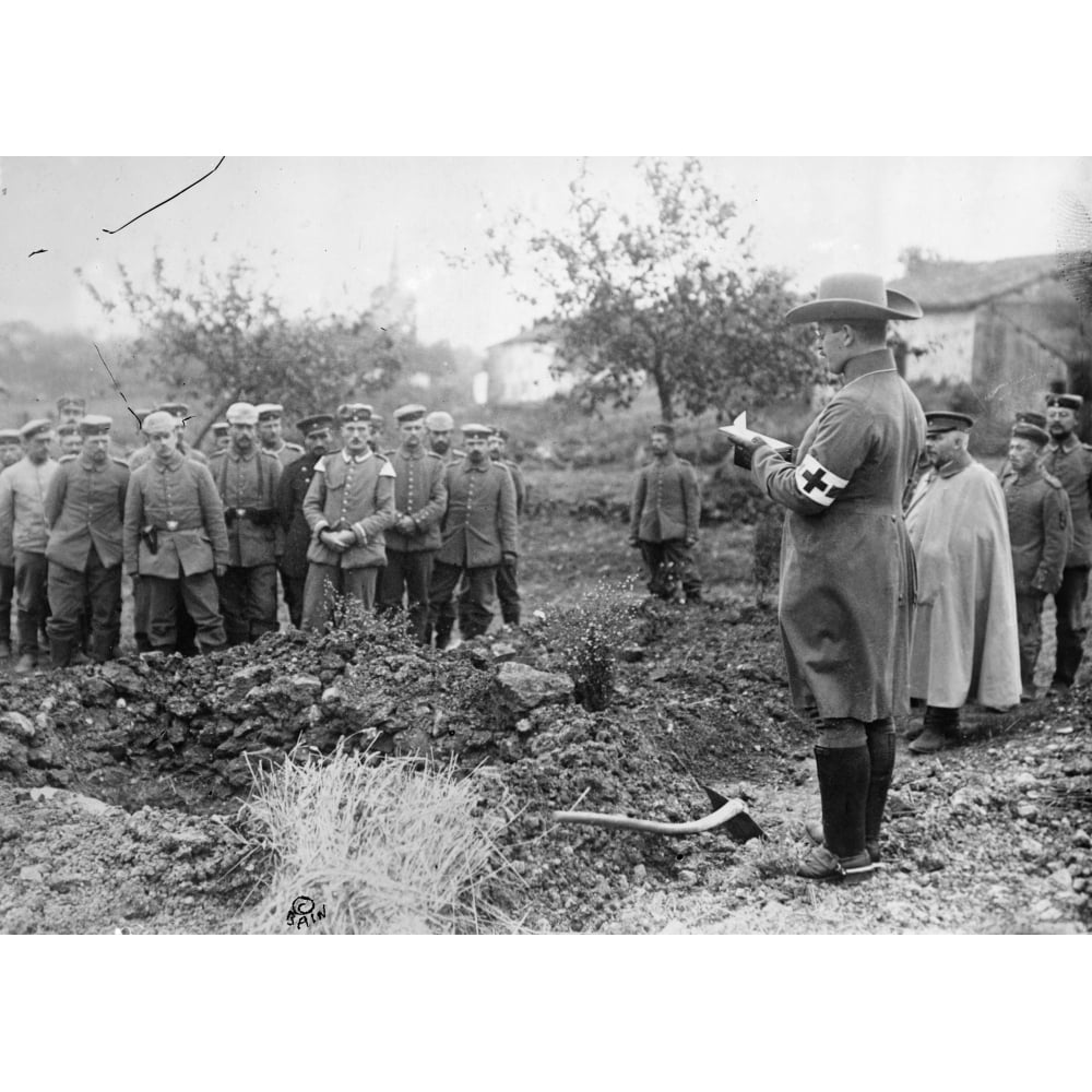 Wwi Burial 1914. Na German Field Chaplain Presiding Over The Burial Of ...