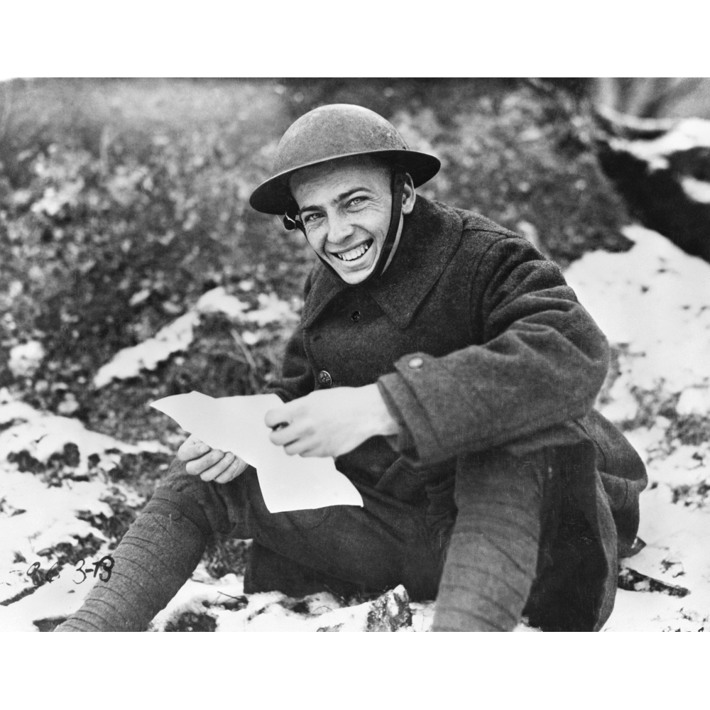 Wwi Soldier C1915. Na Soldier Reading A Letter Sometime During World ...