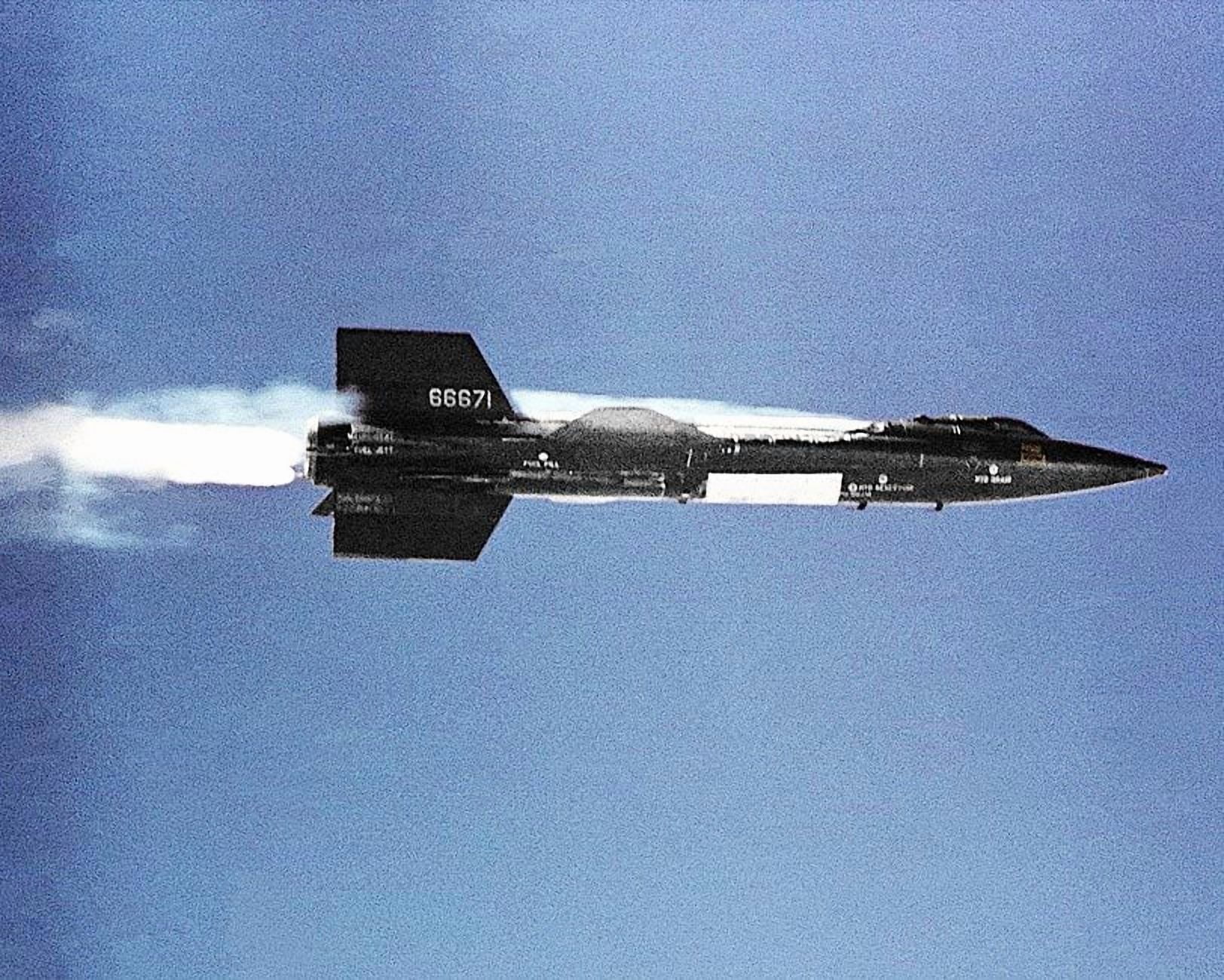 X-15 #2 Rocket Plane After Launch NASA - 12x18 Inch Laminated Aviation ...