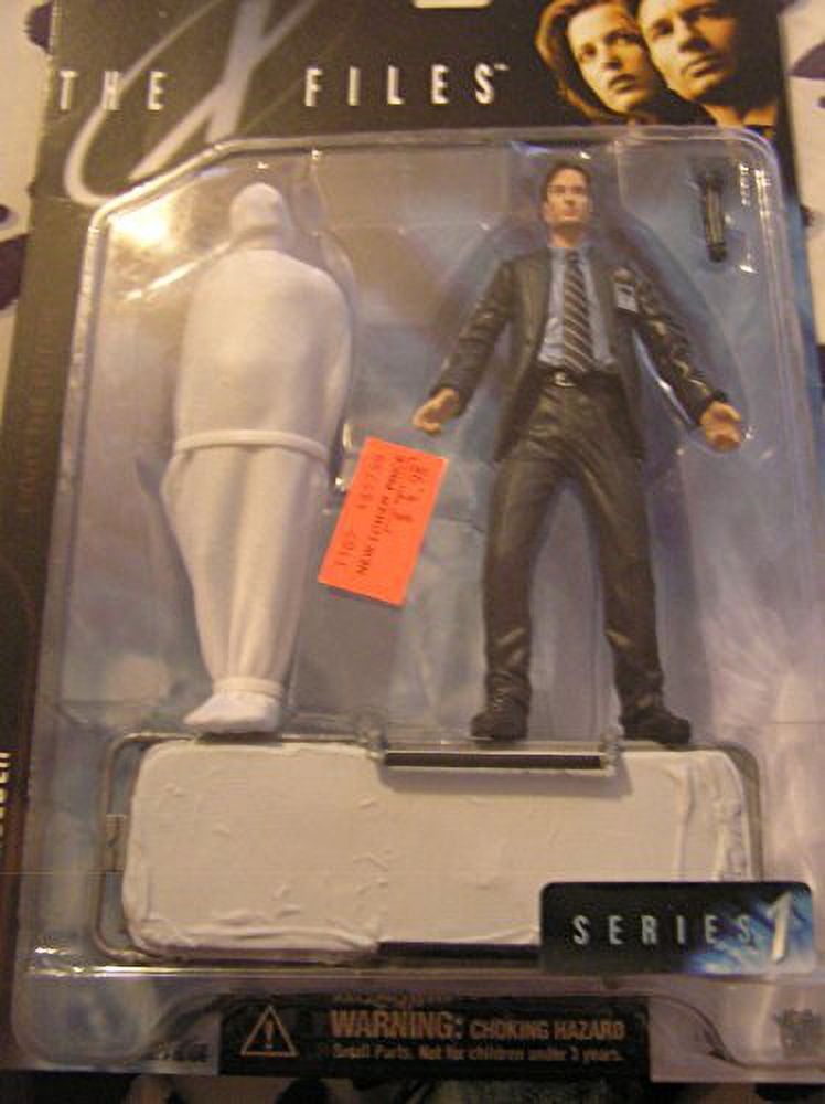 X FILES AGENT MULDER FIGHT THE FUTURE W/MUMMY by X-Files - Walmart.com