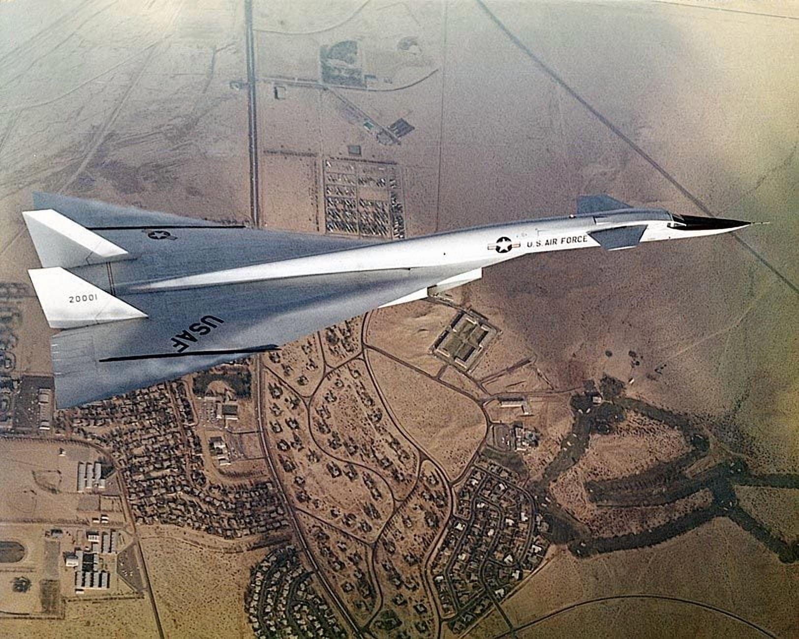 XB-70 / XB-70A in Flight Over Mojave Desert Style -1 - 24x36 Inch ...