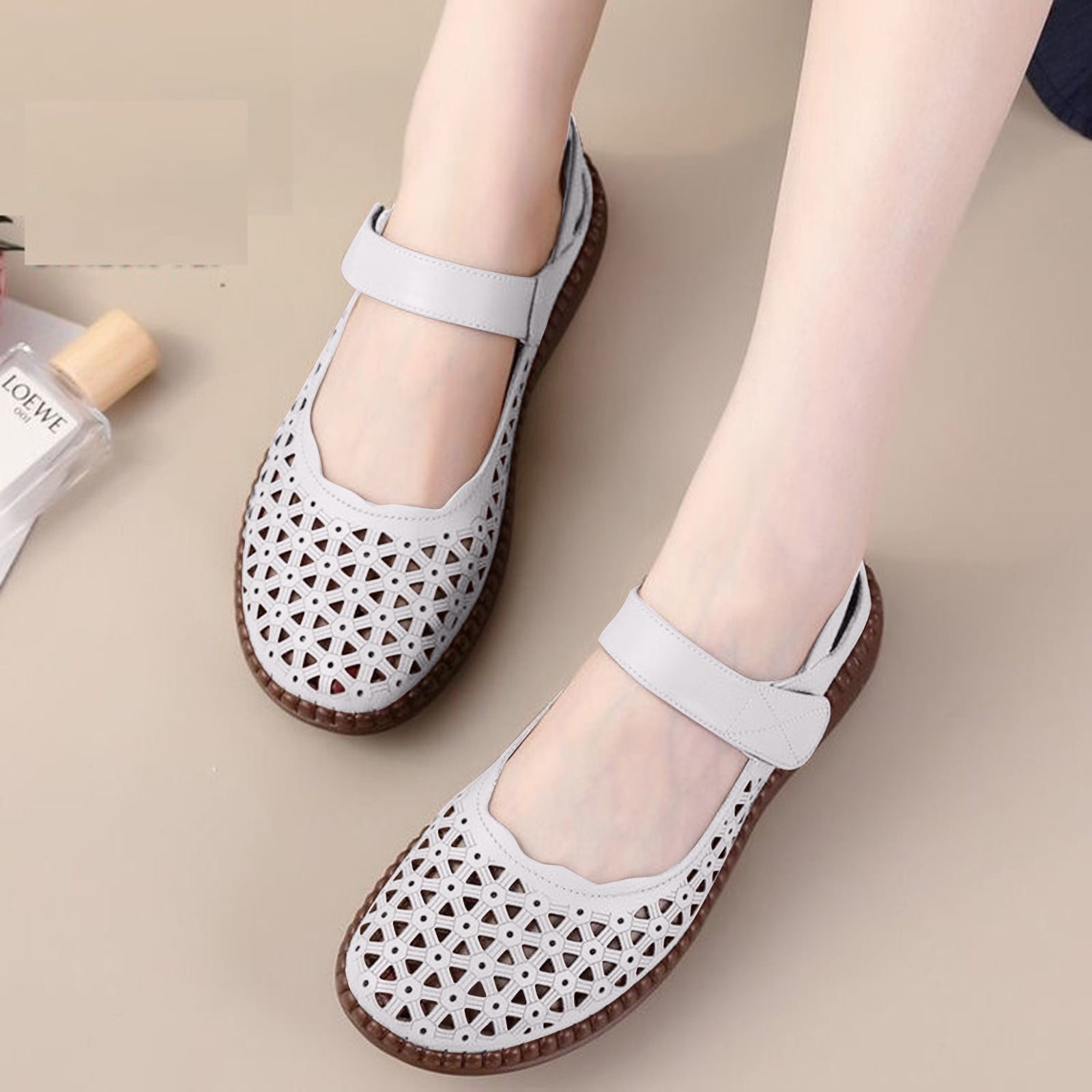 XDDLITP Timeless Women's Style Vintage Hollow Flat Mary Jane Closed Toe ...