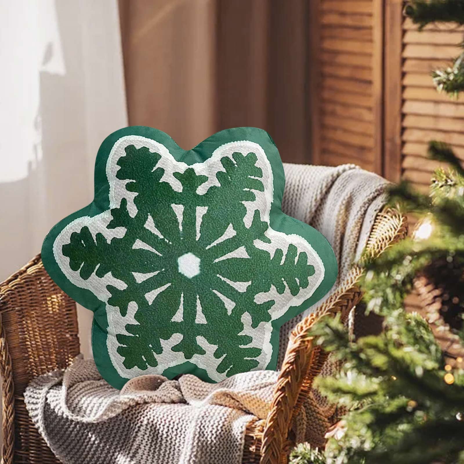 XDDST Snowflake Shaped Throw Pillow Velvet Printing Snowflake Pillow ...