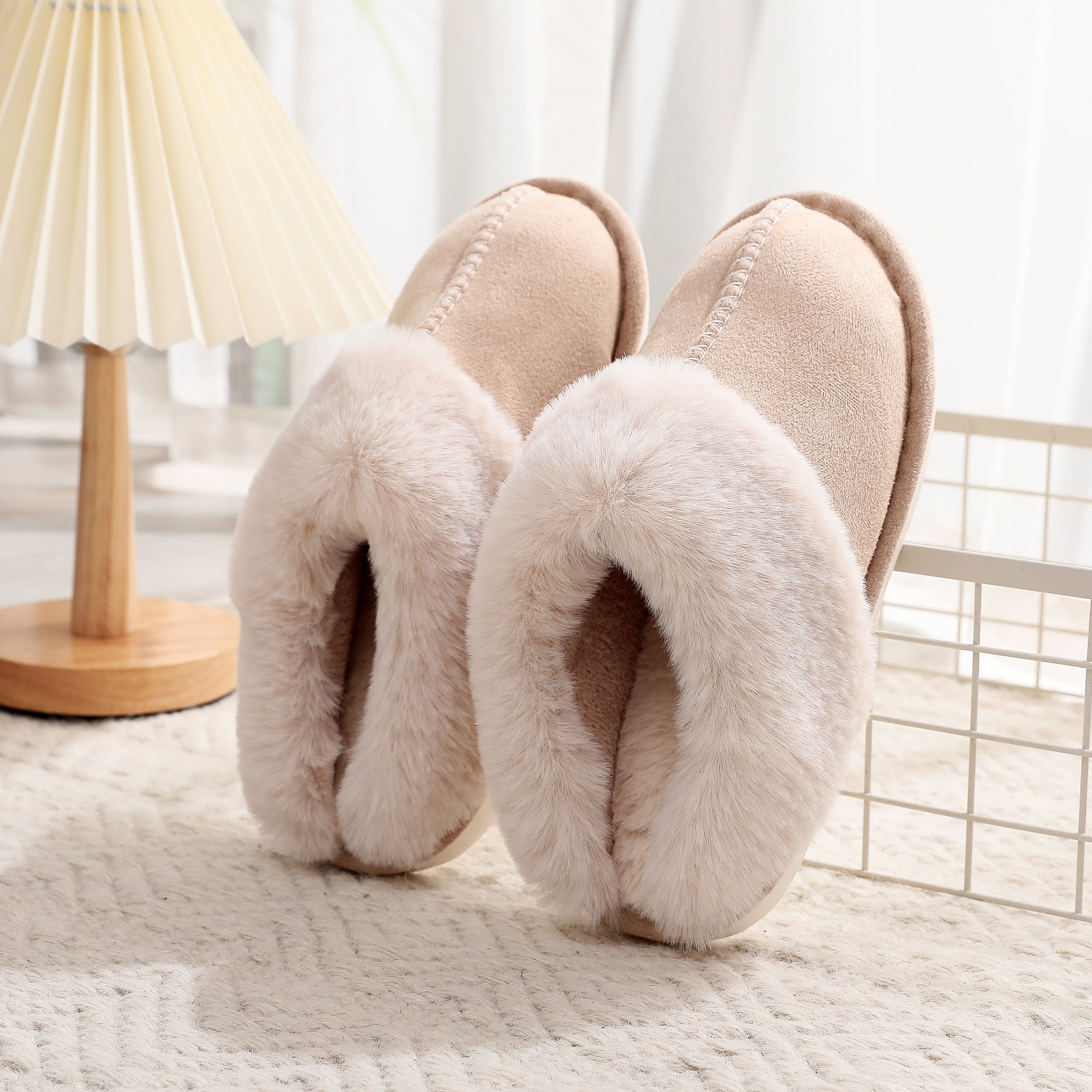 XGGC Women's Fireside Sydney Shearling Fur Indoor/Outdoor Scuff Slipper ...
