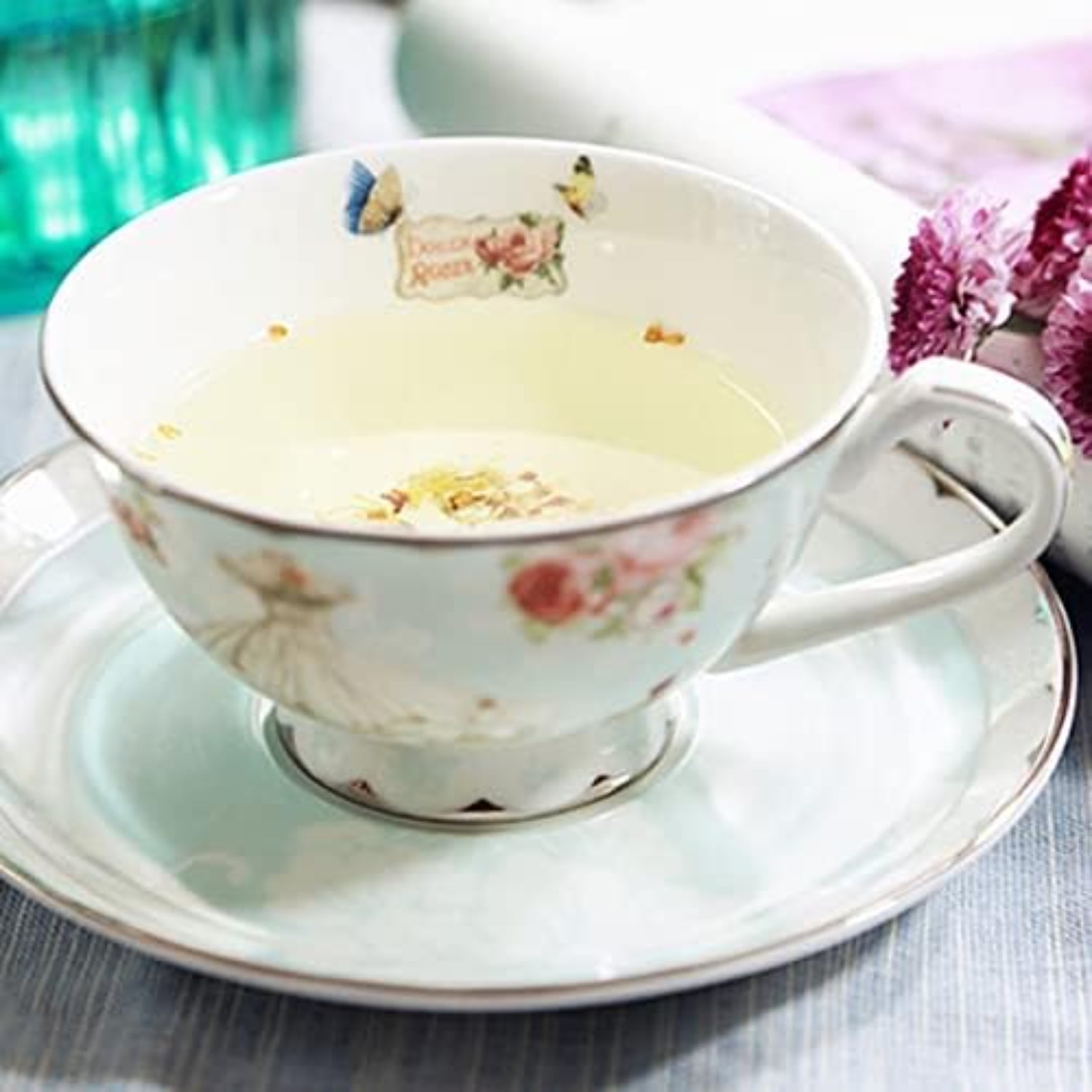 XHUNGLE Vintage Elegant Floral Pattern Bone China Tea Cup and Saucer ...