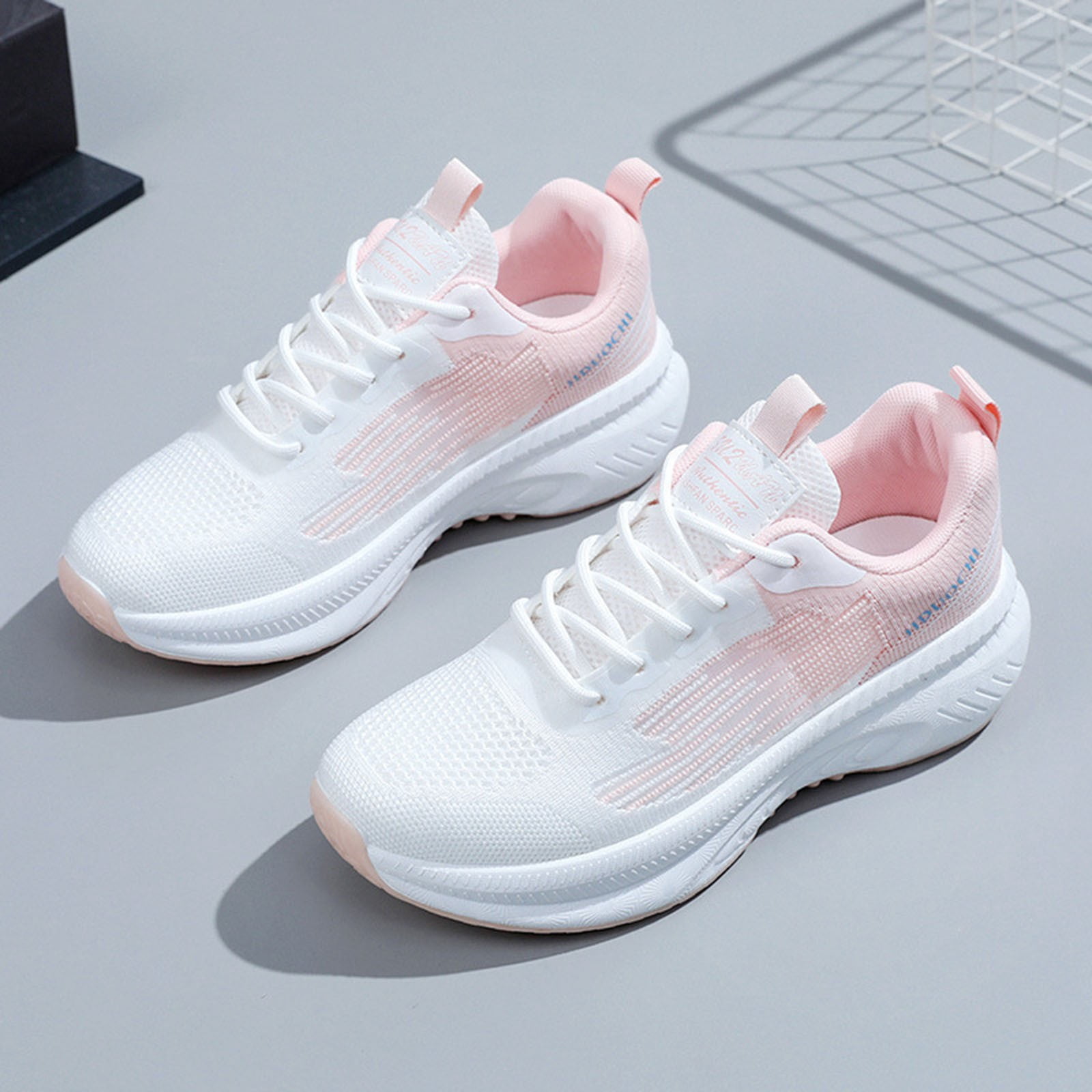 XIMIN Women Wide Toe Box Lace Up Shoes with Arch Support Running Shoes ...