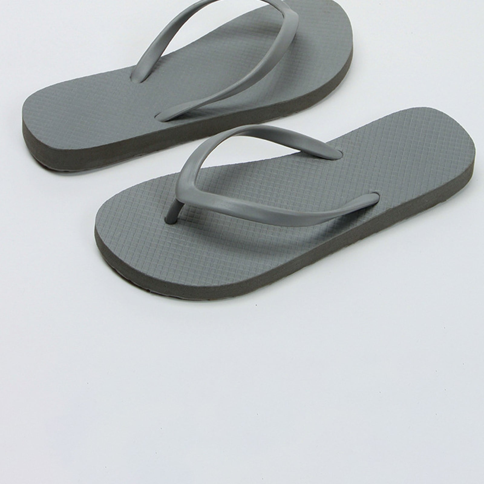 XIMIN Women's Slim Flip Flops Women's Shower Slippers Flat Sandals Suitable for Summer Bathroom ...