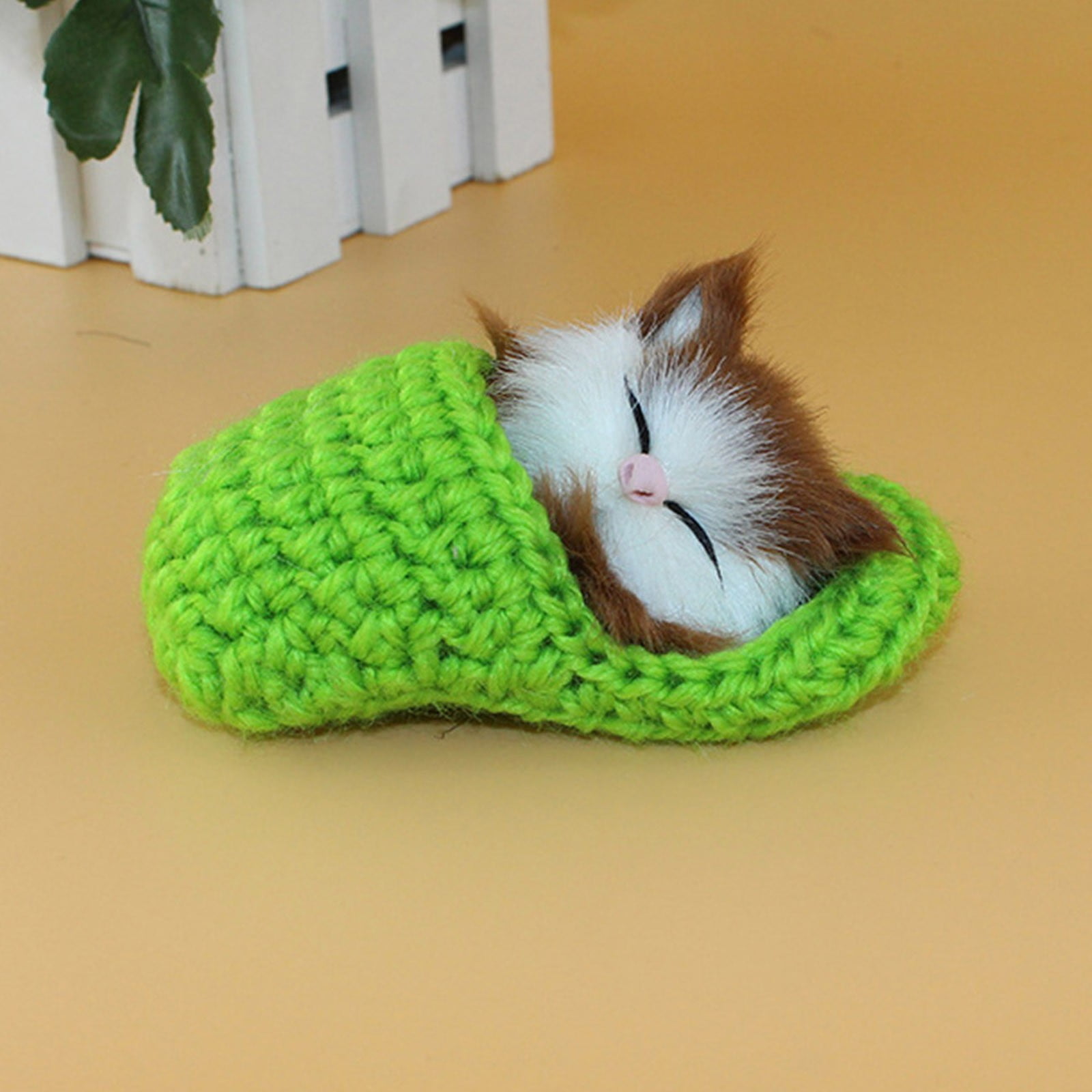 XUYAN 3.94inch Cute Sleeping Cat Slippers Sounding Plush Animal Toy ...