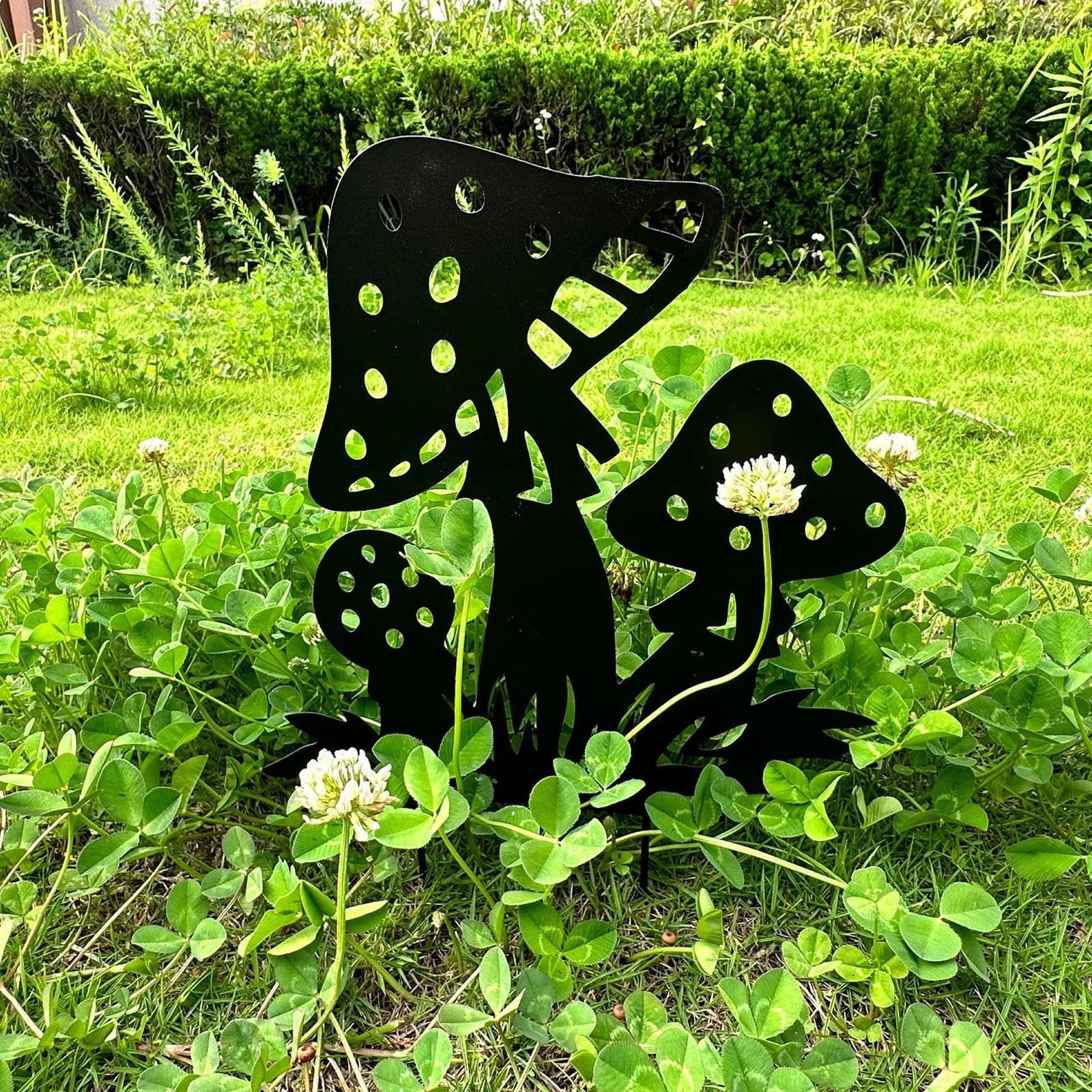 XYAIYT Metal Hollow Garden Decoration HandCrafted Iron Ground Insert ...