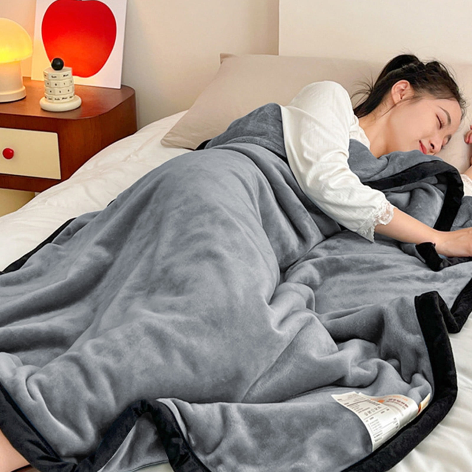 Xaoshaoyi Soft Fleece Throw Blanket, No Shed No Pilling Luxury Plush ...