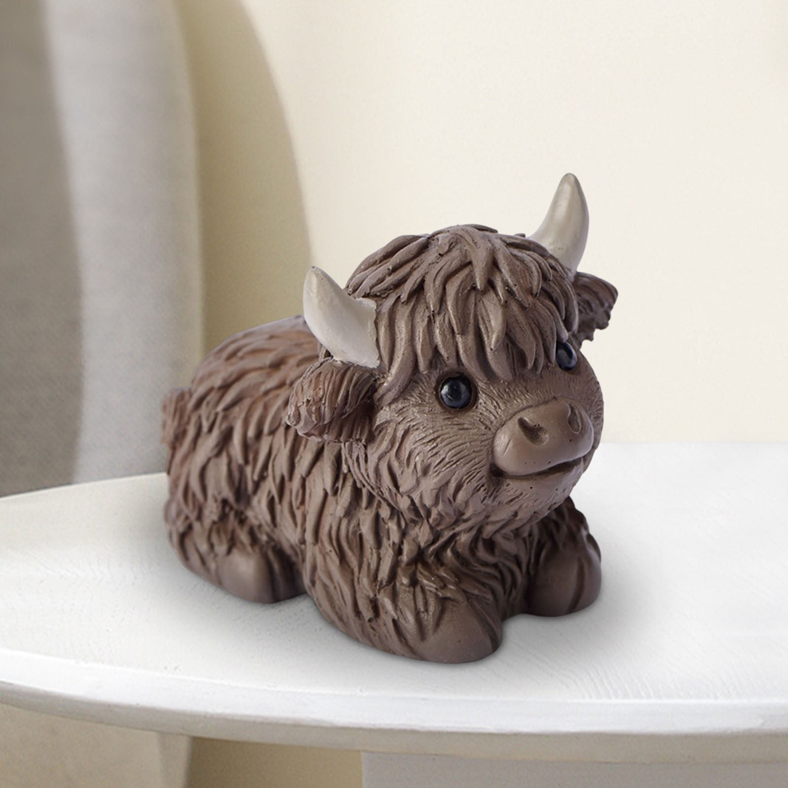 Xecvkr Cow Resin Statue Scottish Highland Cattle Lifelike Standing ...