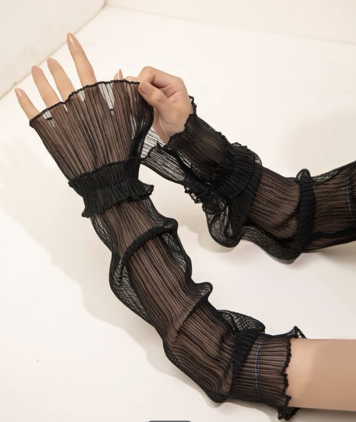 Xiao Hua transparent mesh lace arm sleeves, long ultra-thin lace gloves ...