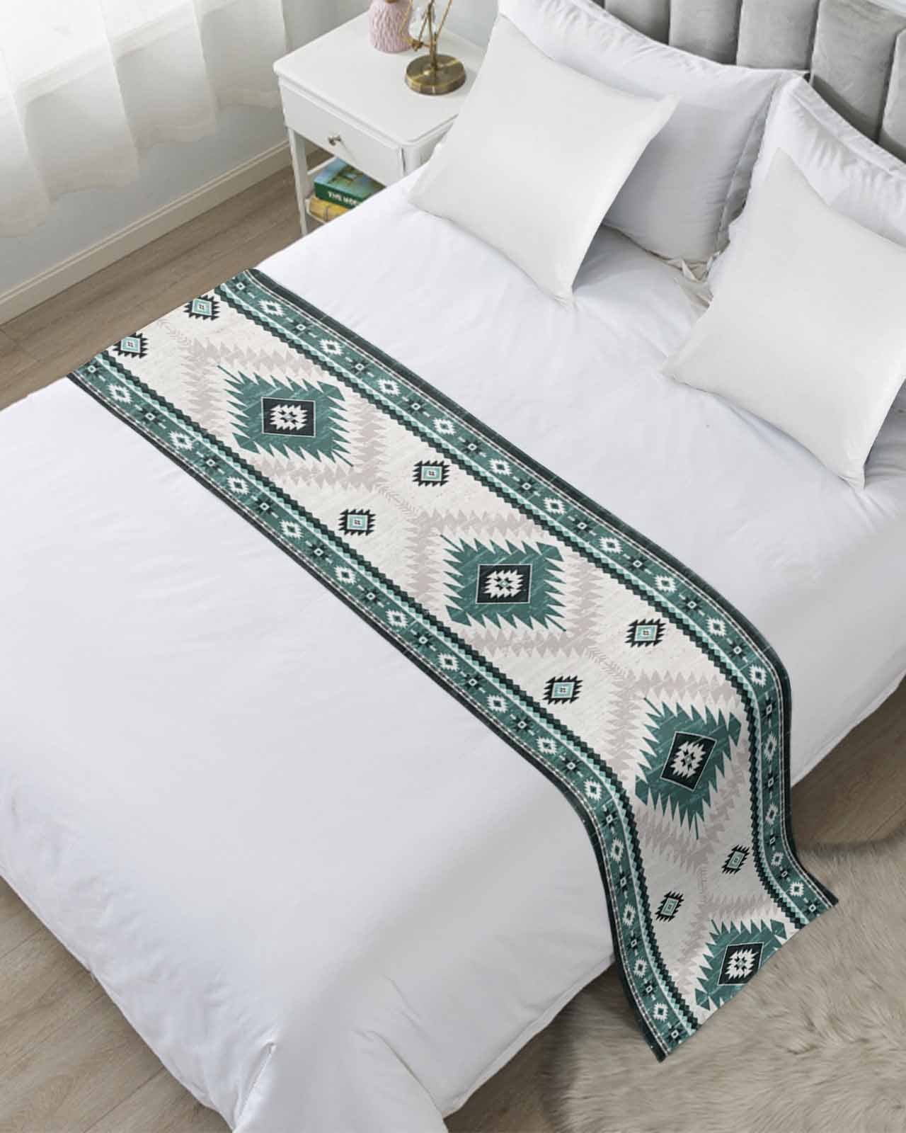 Xipuska Green Beige Boho Bed Runners for King Size Bed, Decorative Bed ...