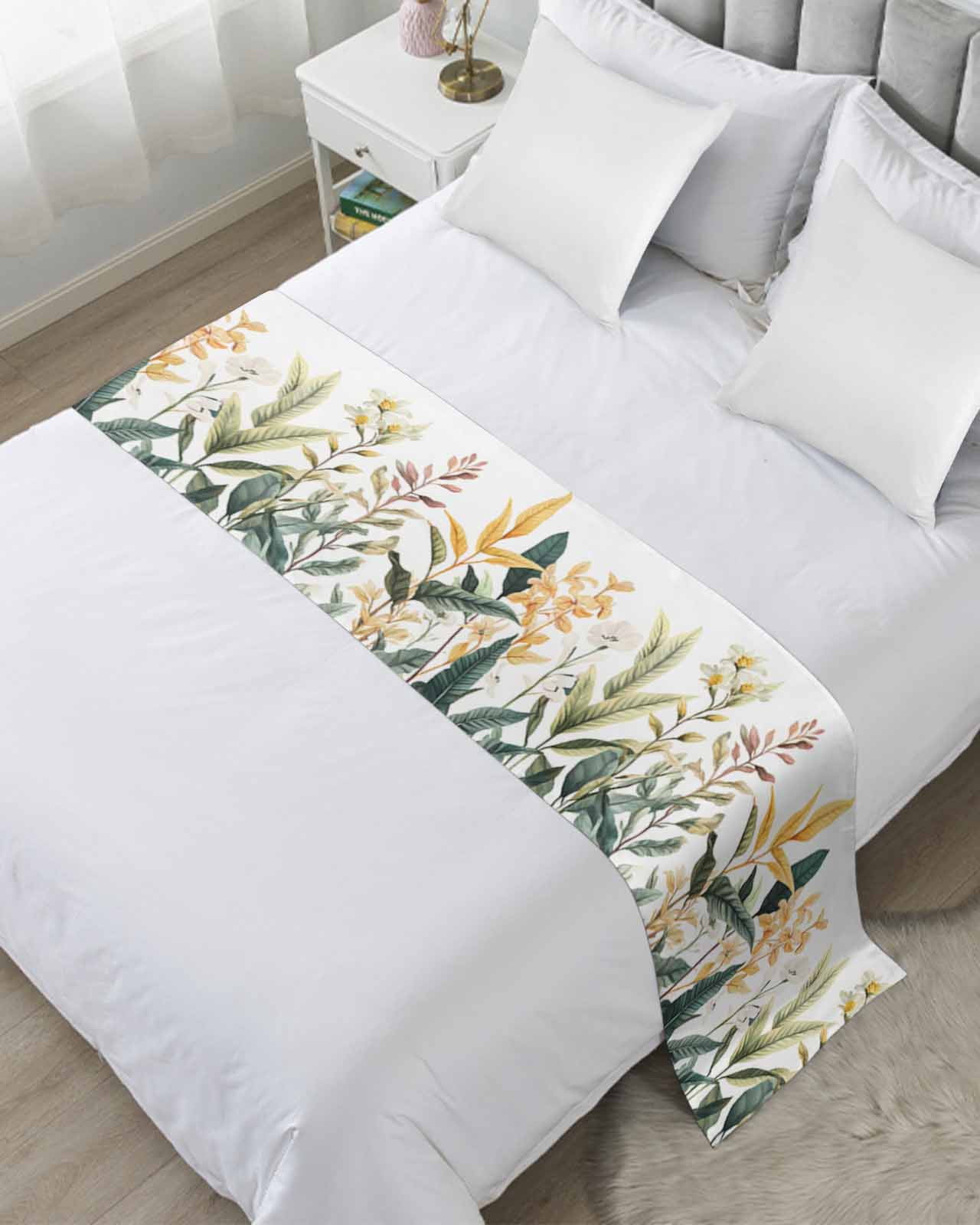 Xipuska Watercolor Floral Leaves Bed Runners for Queen Size Bed ...