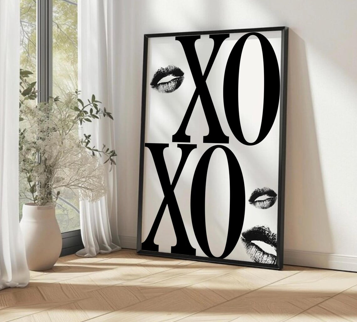 Xoxo Kisses Typography Print, Black Lips Retro Wall Art, Modern X And O ...