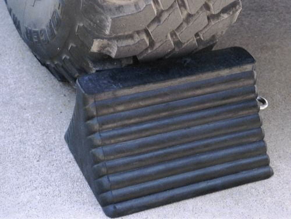 Xtreme-Duty Wheel Chocks - pair (VEHICLE RECOVERY) - Walmart.com