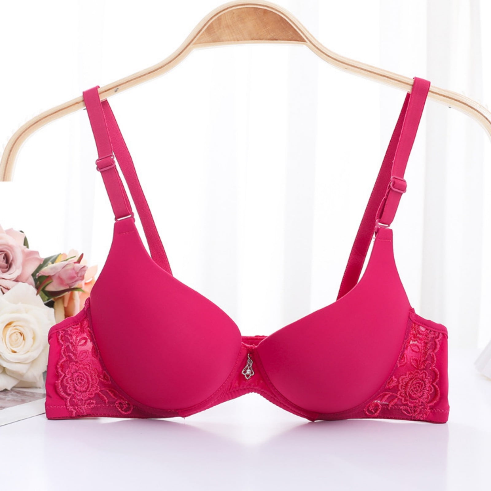 Xucatan 2 Pcs Bras for Women Floral Embroidered V Neck Seamless ...