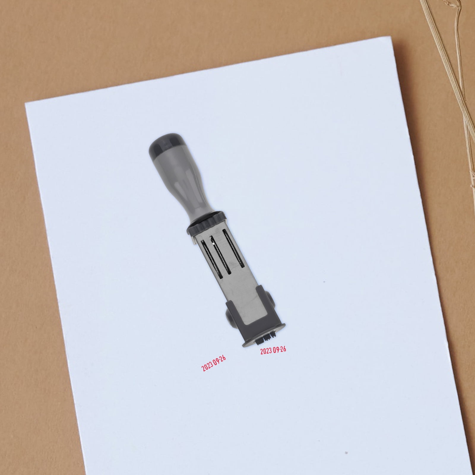 YEAHIBABY PP and Metal Handheld Date Stamp, Easy-to-Use Portable ...