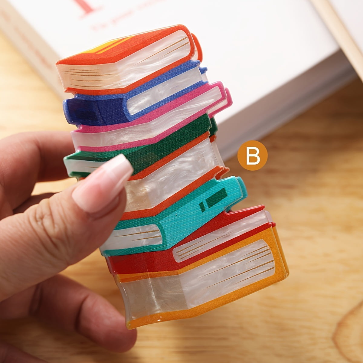 YEHOOM Book Hair Claw Clip, 2024 New Bookshelf Hair Claw Clips Teacher ...