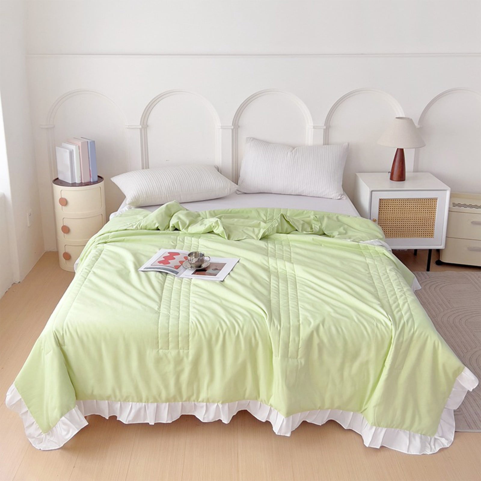 YJYGSQ Lightweight Summer Quilt - Breathable Lace Design Bedspread ...