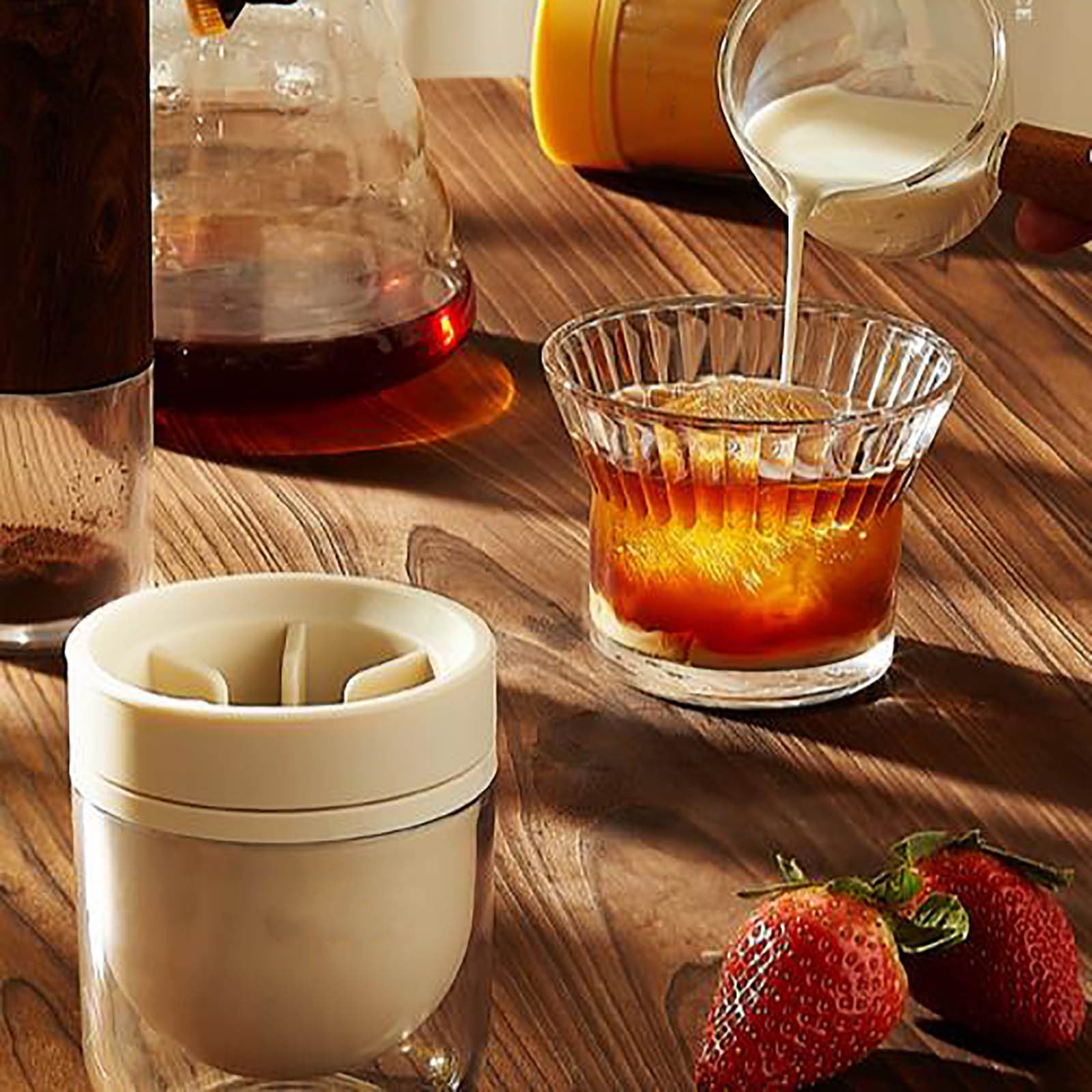 YOBOLK Ice Cube Tray Whiskey Ice Mould Circular Ice Homemade Ice Food ...