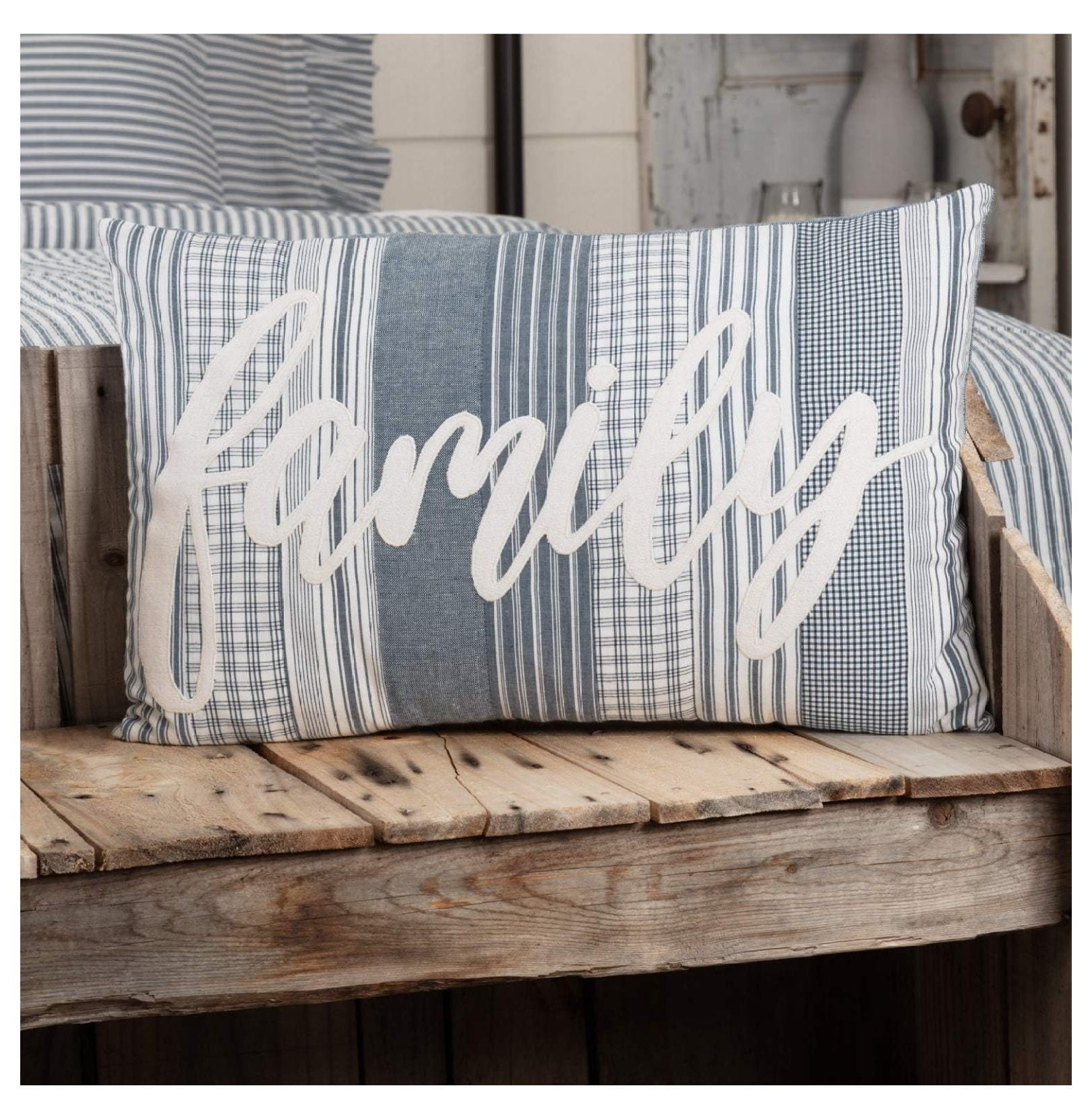 YOSITiuu Sawyer Mill Blue Family Decorative Farmhouse Throw Pillow for ...