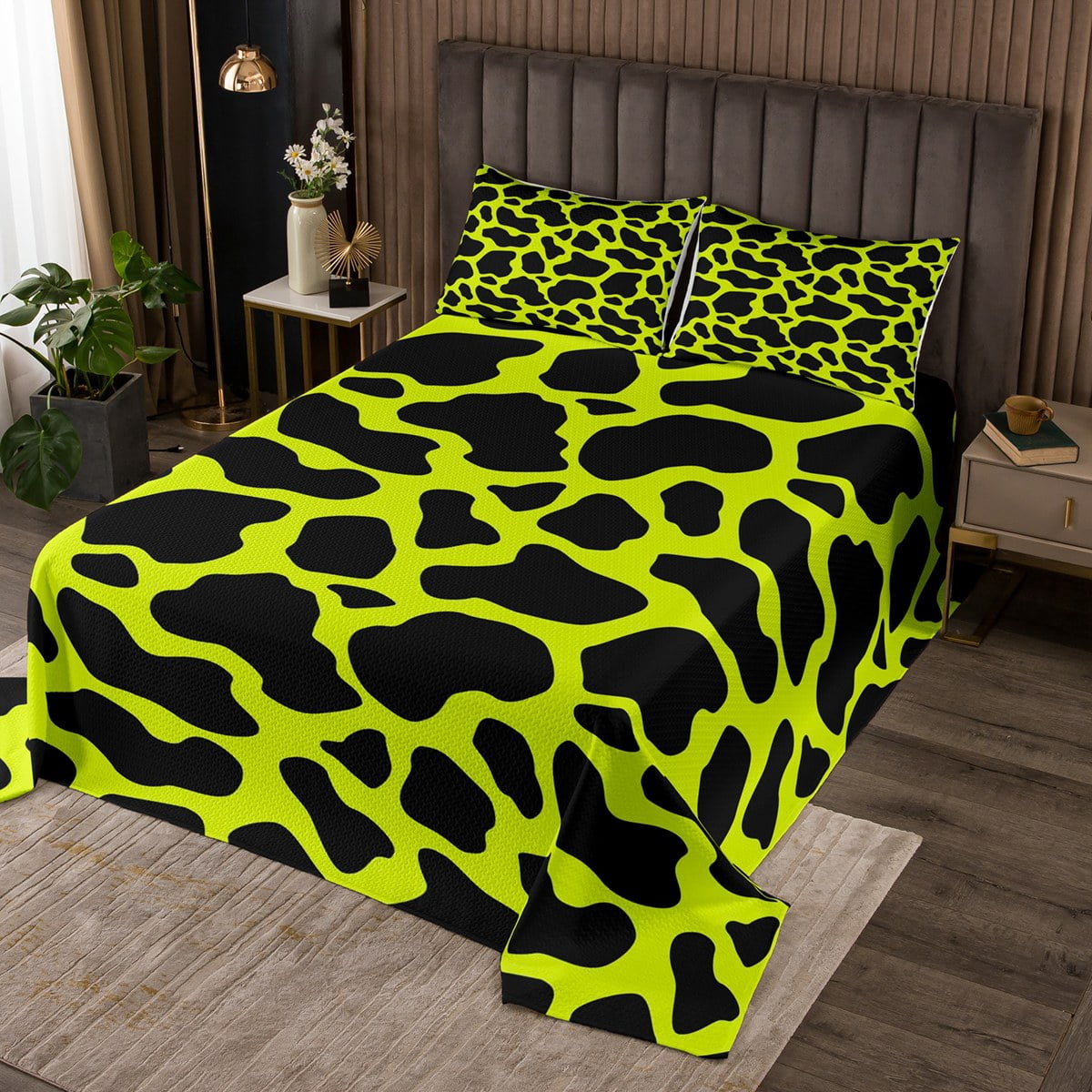 Cow Print Coverlet King Size Cute Farm Animal Bedding Set, Black Green ...