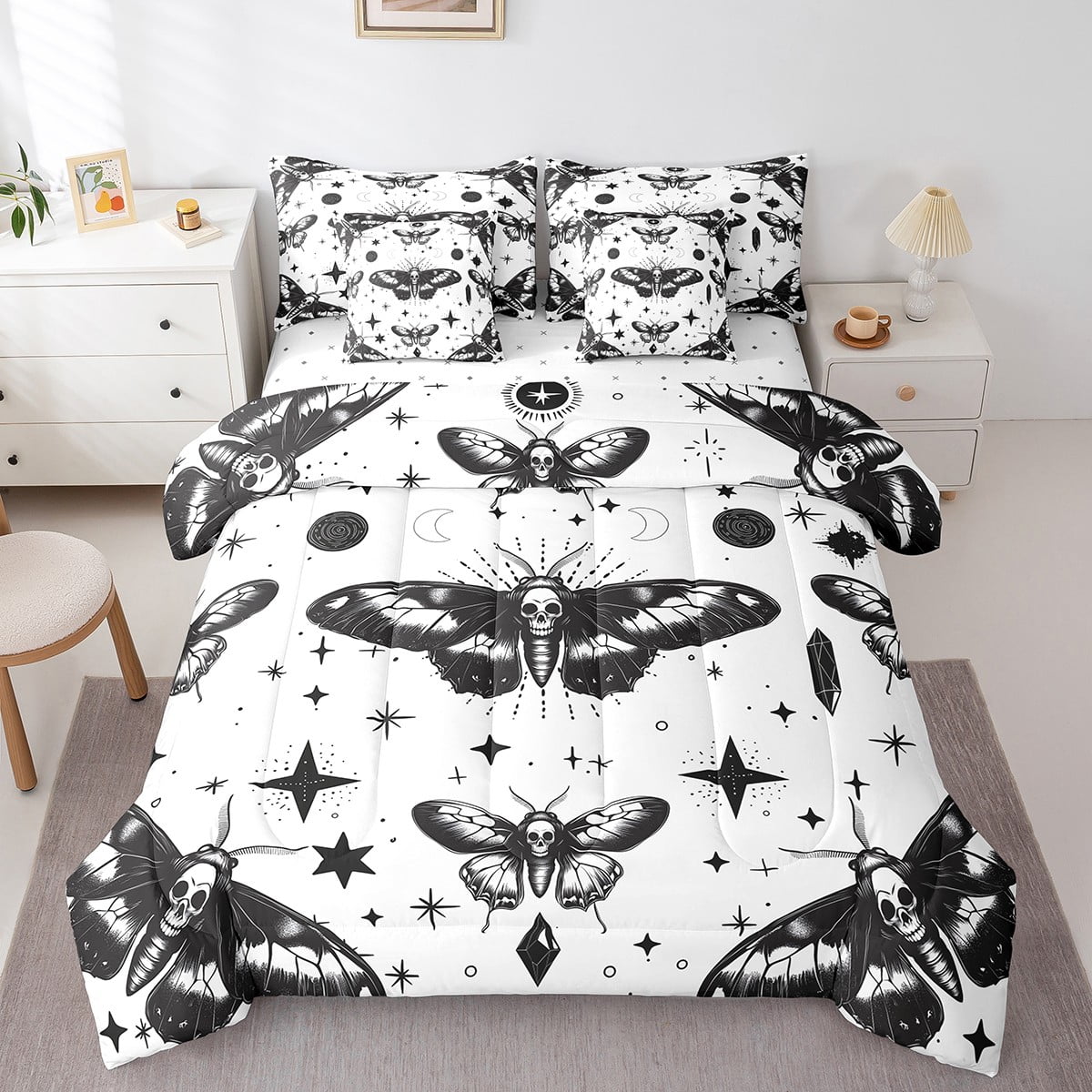 Death Moth 7 Piece Queen Bed Set - Includes Halloween Skull Comforter ...