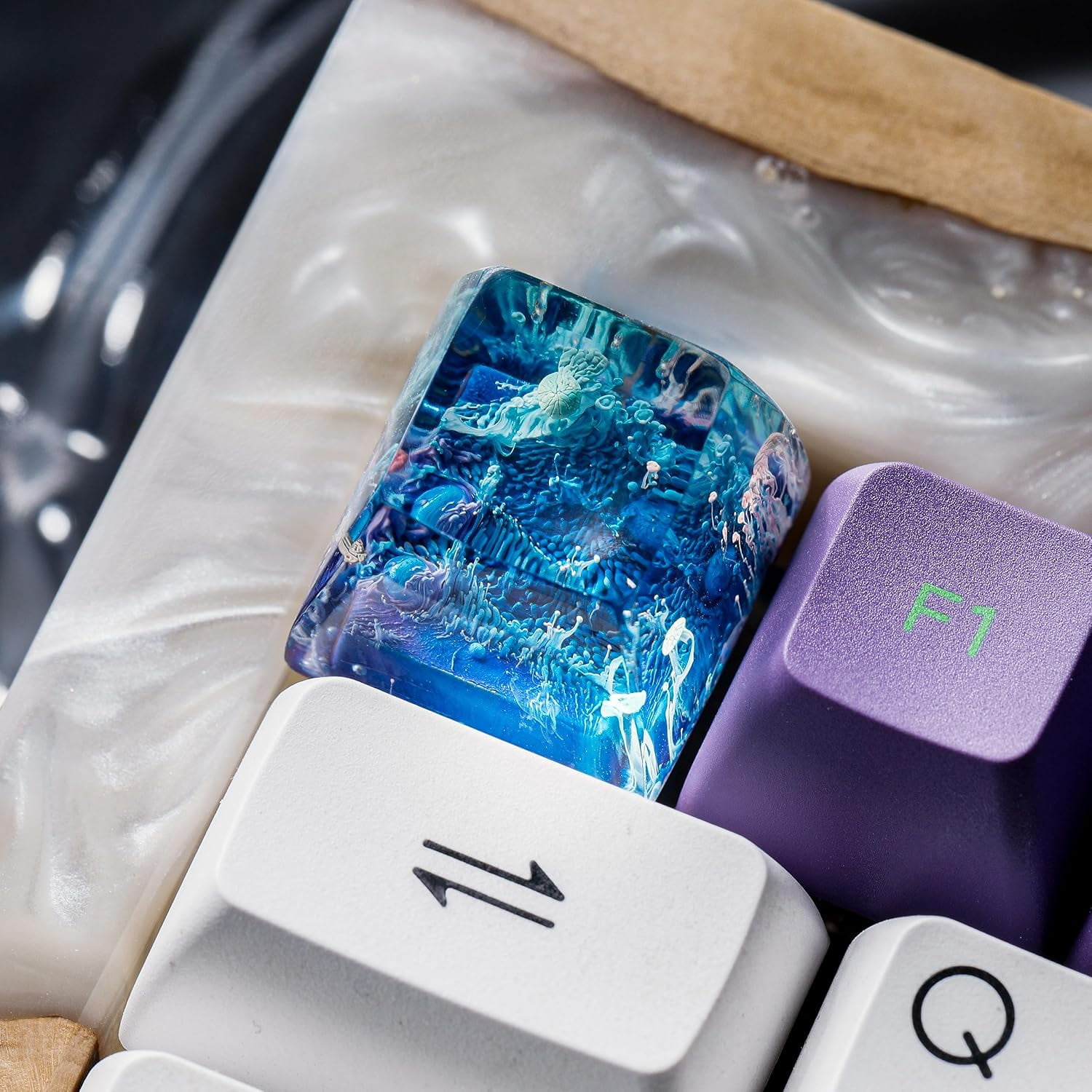 YTGRF-Blue Ocean Waves Keycap with Gold Flakes Handmade Artisan Keycap ...