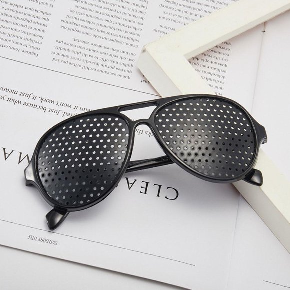 Pinhole Glasses