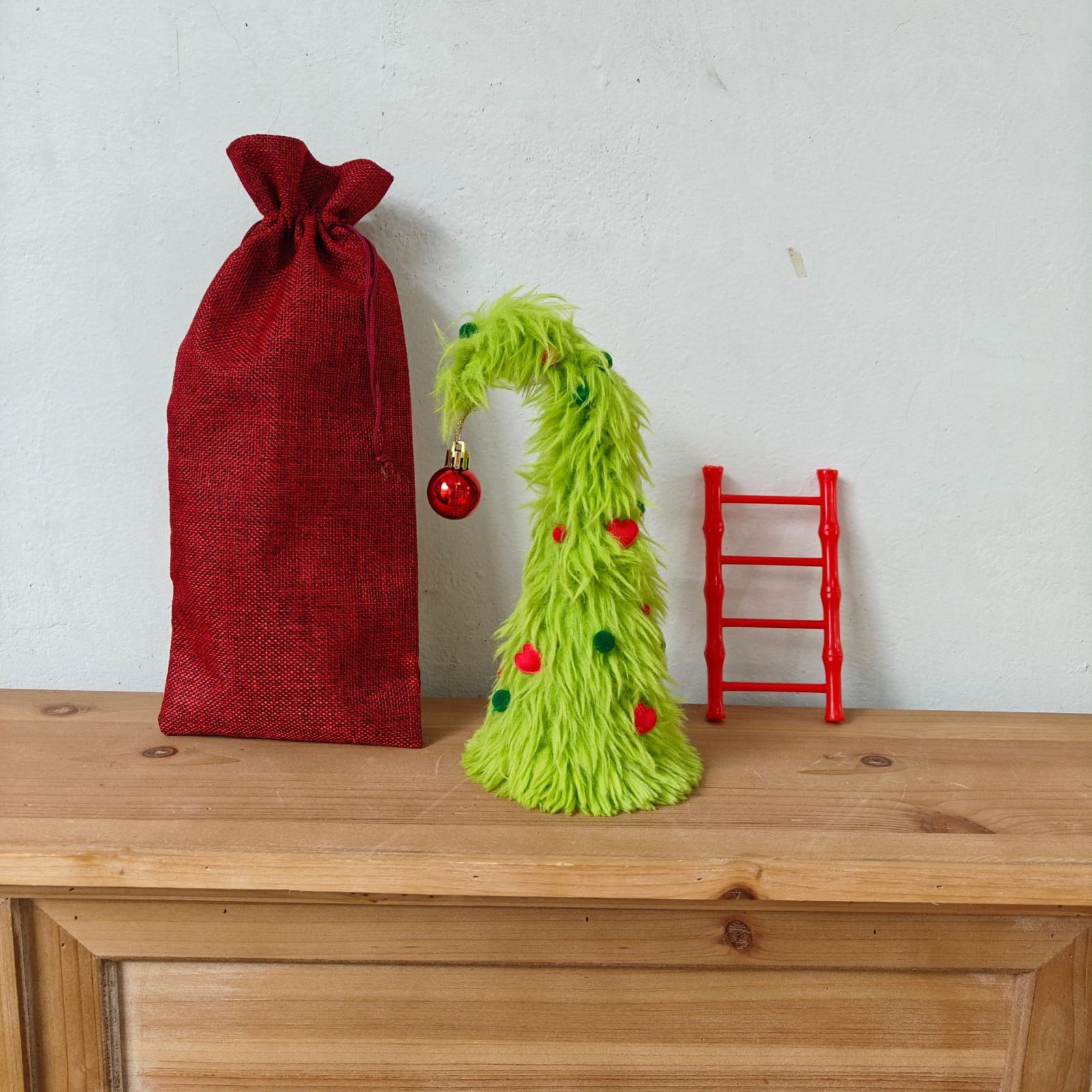 YUN Christmas Tree Set For Desktop Bendable Design + Green Plush ...