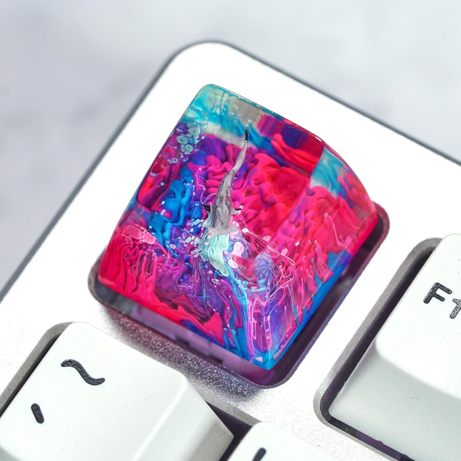 YUYAN-Hammerhead Shark in Pink Blue Ocean Artisan Keycap R1 SA Profile ...