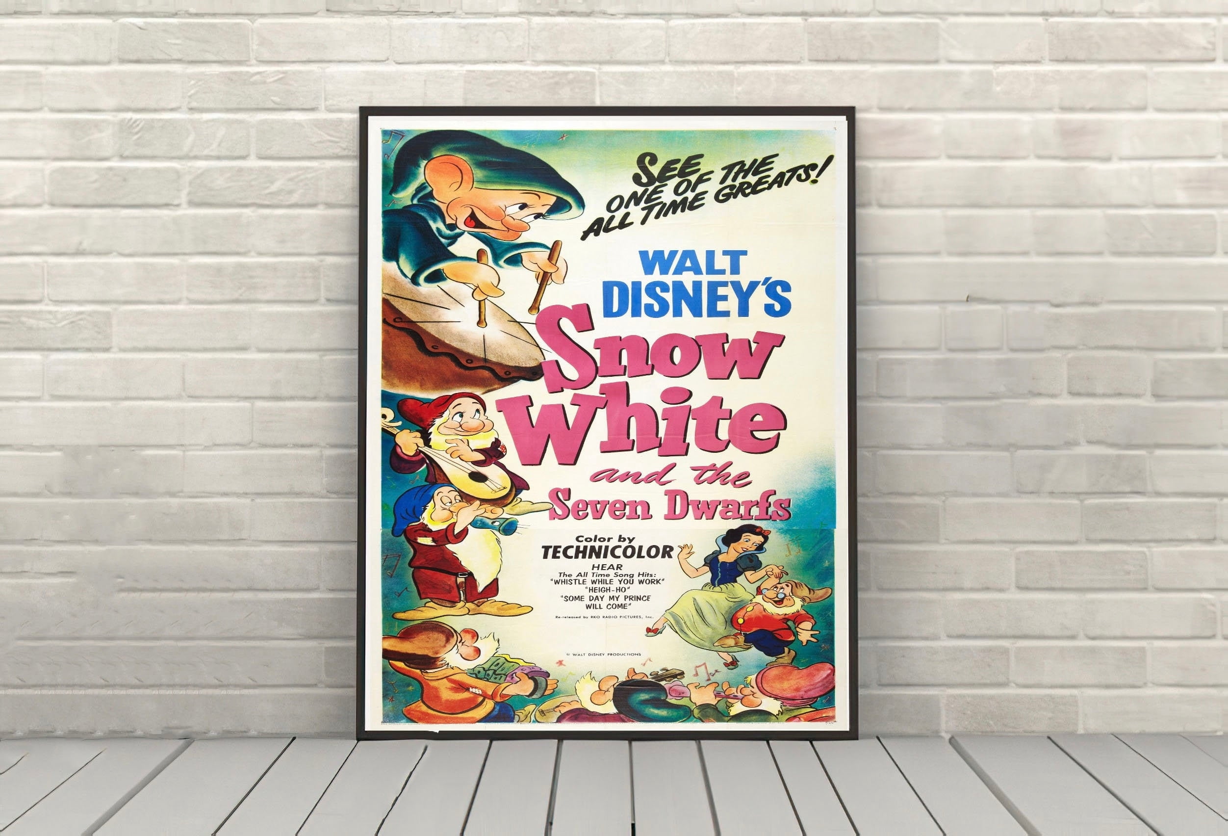 YaHaku Snow White and the Seven Dwarfs Poster Vintage Disney Movie ...