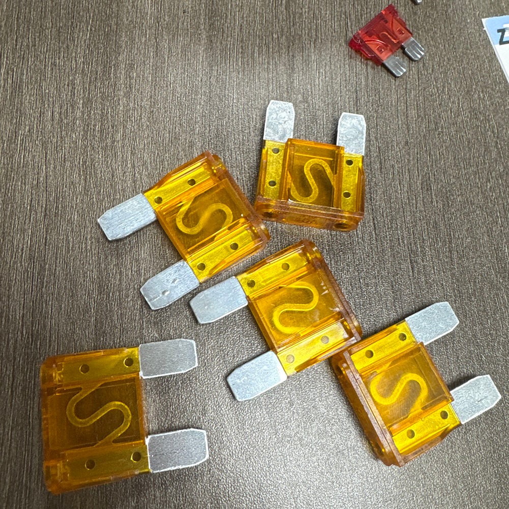 Yashili Car Fuses 40A 12 V-32 V Blade Fuses for Car, Boat, Motorcycle ...