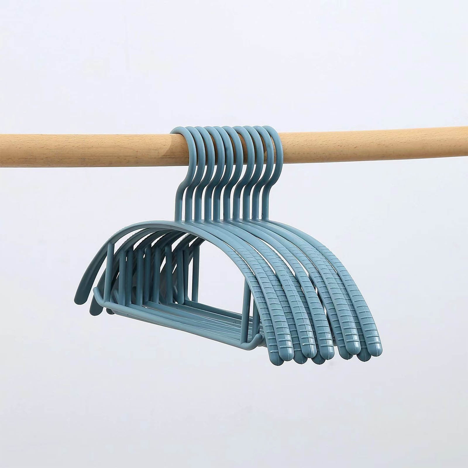Ycolew 10 Pack Plastic Hangers - Non Slip, No Shoulder Bump, Space ...