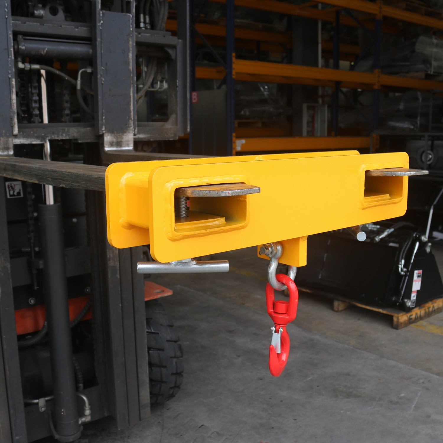 Yellow Heavy Duty 4000lbs Capacity Forklift Lifting Hoist Hook with ...