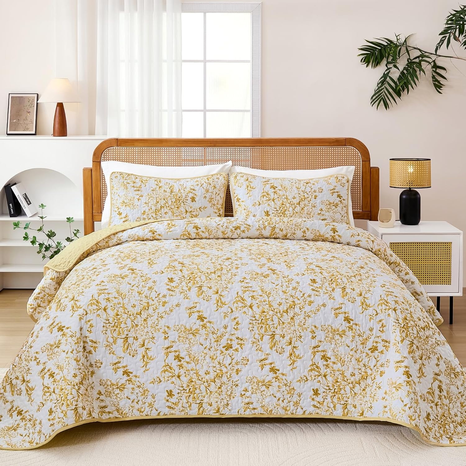 Yellow Quilt King Size, Reversible Botanical Pattern Coverlet Bedspread ...