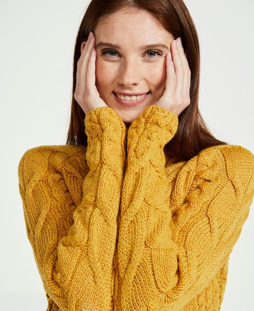 Aran Woollen Mills Women's Super Soft Pullover Sweater, Yellow Solid ...